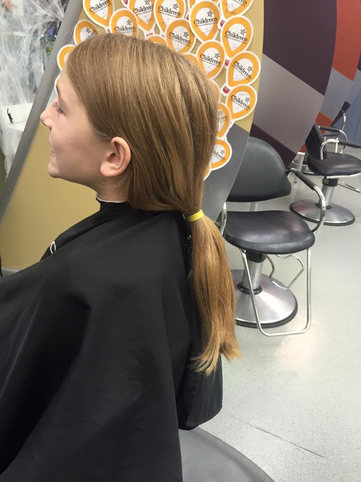Julia Gets A New Do
